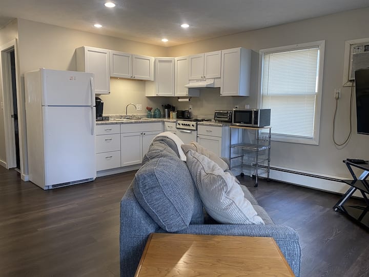 Cozy Clinton Cottage Pet Friendly! - Illinois