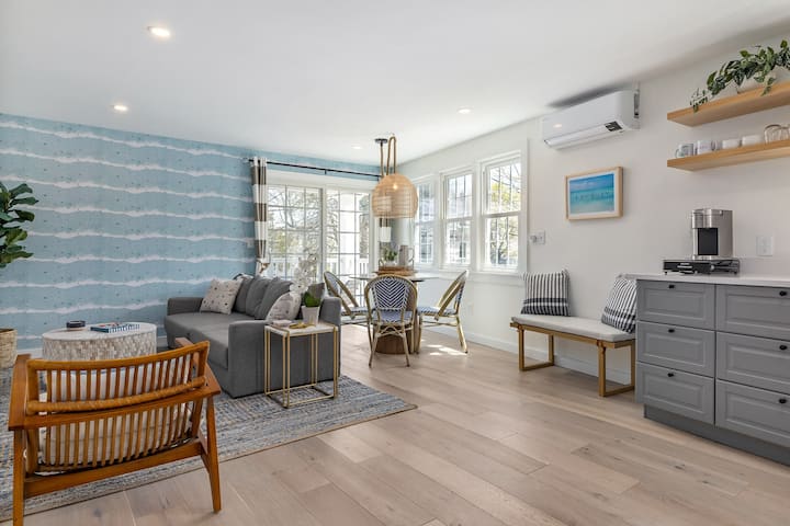 Twenty Shore - 1 Surf Suite - Ogunquit, ME