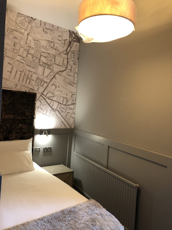 Moderne-chambre Simple-sdb Privée Avec Douche - Glasgow