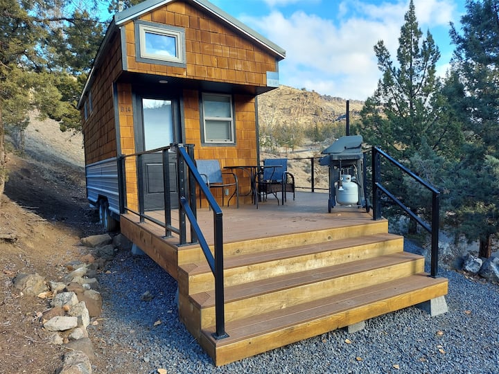 Lake Simtustus-b14 Tiny Home - Madras, OR