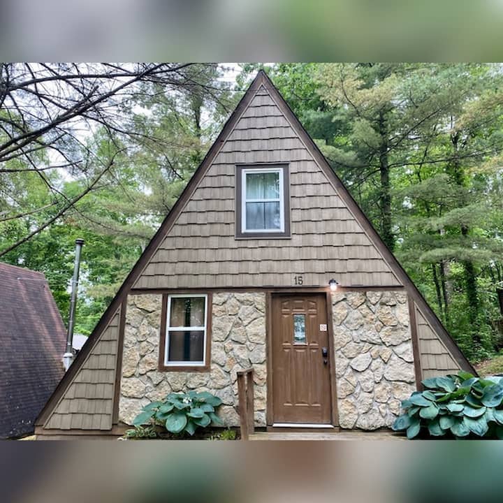 A-frame #15 - Hosted By The Chalets - Hocking Hills State Park, OH