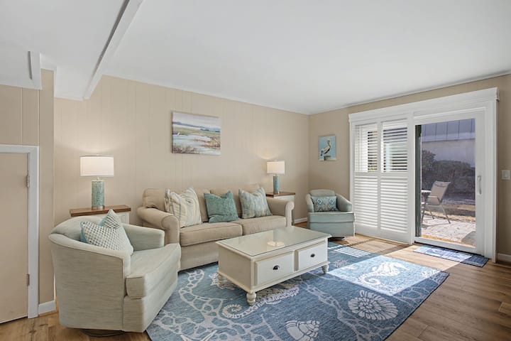 Oceanside Villa W/ Pool & Beach Access Hilton Head - Coligny Beach Park