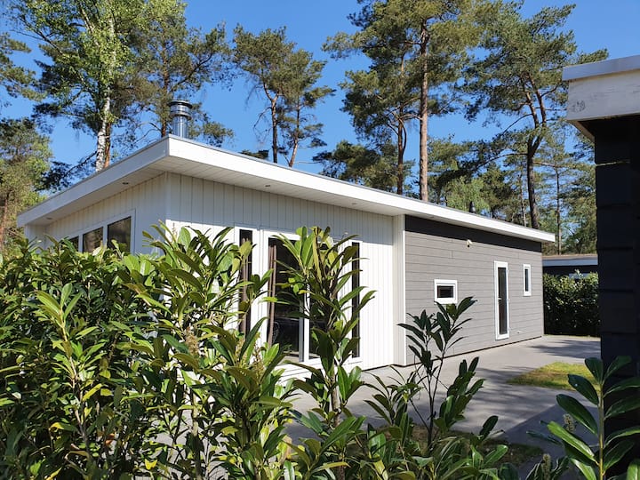 48 M² Huis ∙ 3 Slaapkamers ∙ 6 Gasten - Apeldoorn