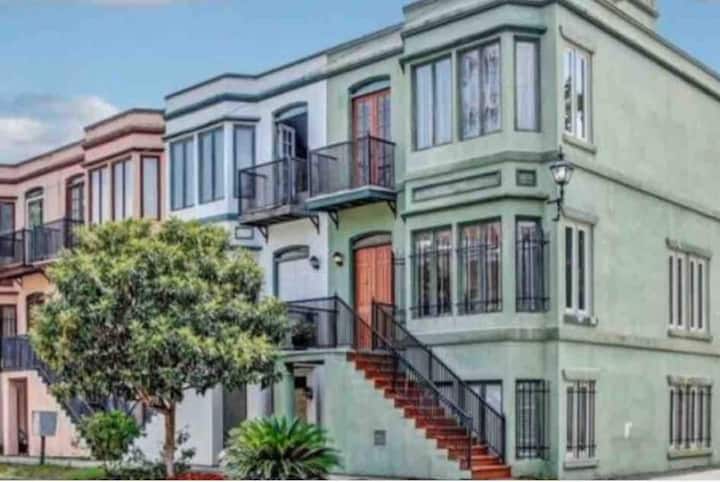 Joseph & Jaclyn’s Place- All Three Stories! - Savannah, GA