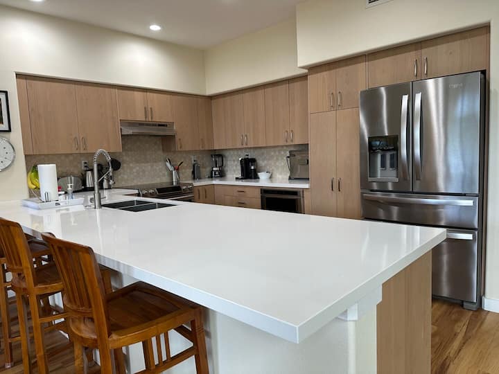 Alii Cove F-1, Beautiful Townhome In Downtown Kona - Kailua-Kona