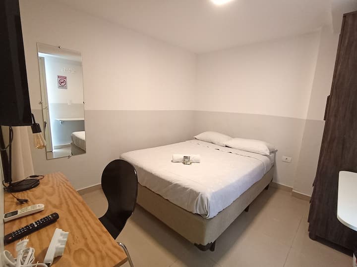 Suíte Térrea Na Vila Olímpia * Ar/c * Smart Tv A05 - São Paulo