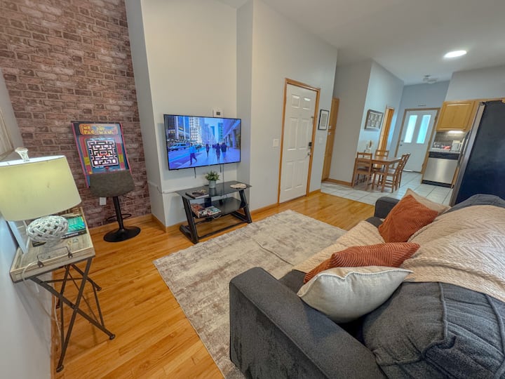 Spacious & Cozy Getaway Near Nyc - Bayonne, NJ
