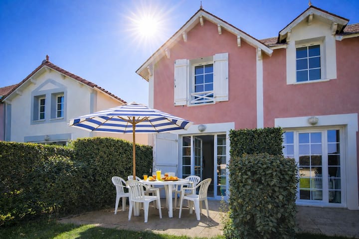Maison Dans Village Vacances Proche Piscine Et G - Jard-sur-Mer