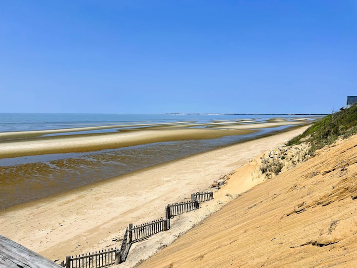 Walk To Beach/kayaks/bocce/bay Cottage - Eastham, MA