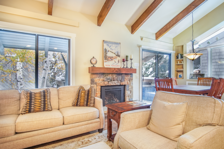 Sv140 - Walk To Lifts & Town - Hot Tub & Pool - Ketchum, ID