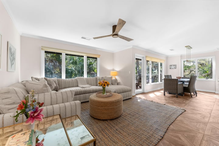 Nuevo En El Mercado De Alquiler! Amplia Villa De Tres Dormitorios Cerca De Cougar Point - Kiawah Island, SC