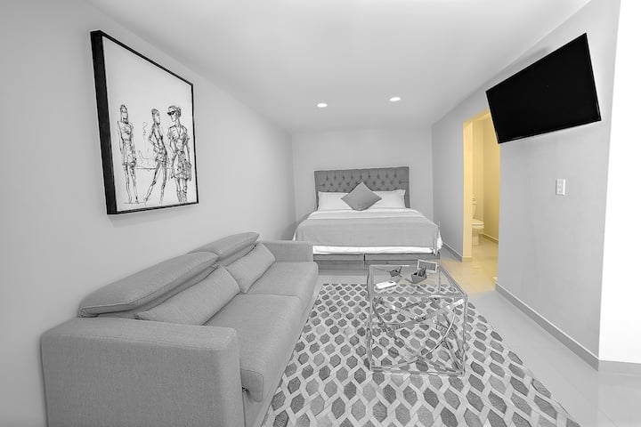 300 Studio/kingsizebed, Near Tijuana Border - Tijuana