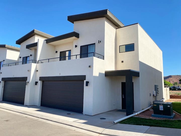 Modern Kanab Townhome By Downtown, Near Zion! - Kanab, UT