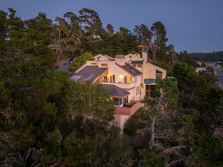 3 Bed/3 Bath Rental Above Downtown Cambria, Fabulo - Cambria, CA