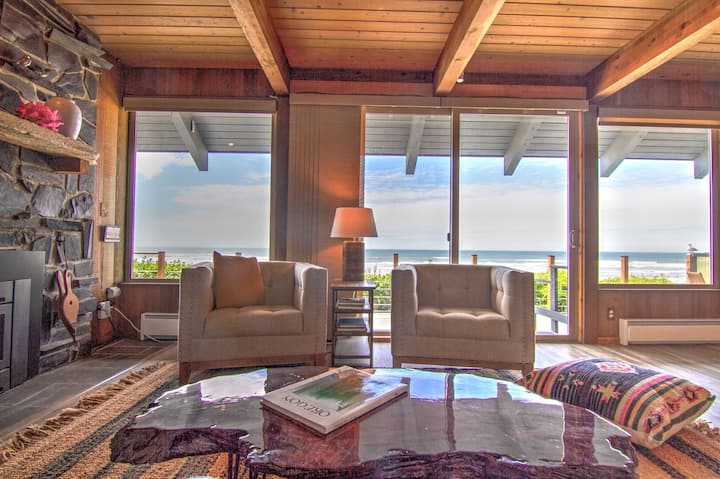 Ocean Front On Miles Of Sandy Beach ~ Boho Shores - Yachats, OR