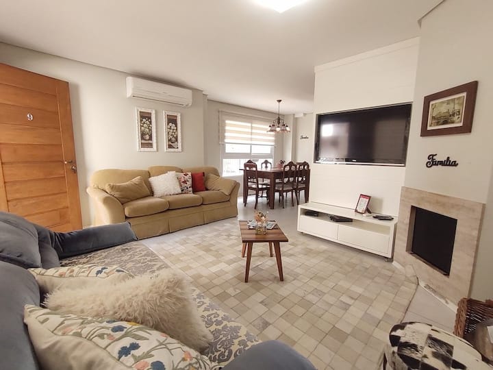 Casa Residencial Samira. Junto Ao Centro. - Canela
