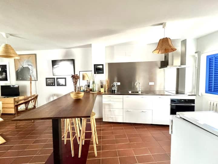 101.06 Appartement Pour Deux Personnes Dans Un Qua - Cadaqués