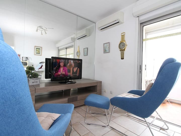 Charming T1 Apartment With A/c, 100m From Thermal Baths, Fully Equipped Kitchen, Private Loggia - Balaruc-les-Bains
