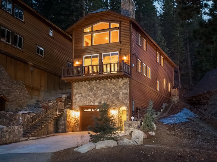 Bear Mtn Chalet. Walk 2 Zoo, Bear Mtn, Golf. Games - Big Bear Lake, CA