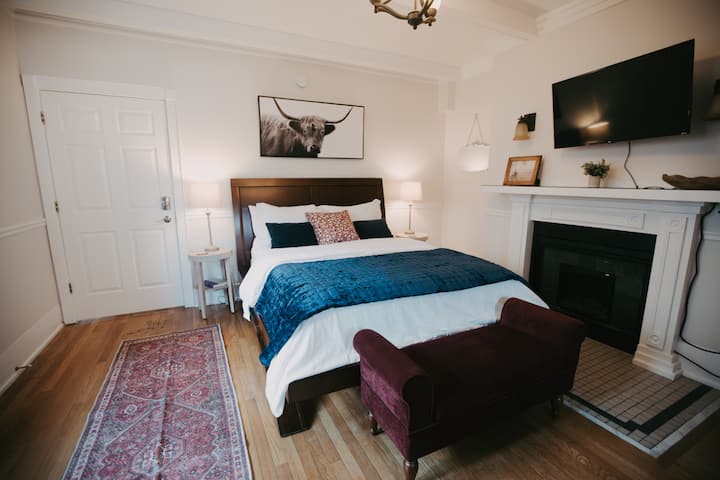 River Front Airbnb - Blackfoot Apartment- Apt. #3 - Missoula, MT