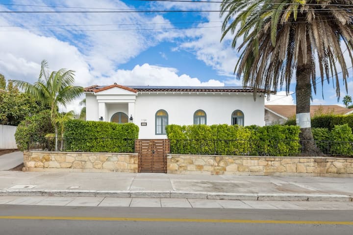 Casa Castillo Apartment 5 - Santa Barbara, CA
