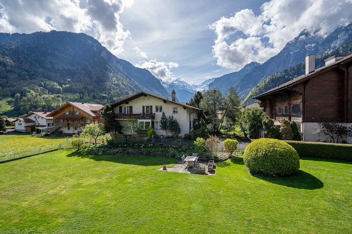 Alpine Winter Retreat • Wilderswil - Wilderswil