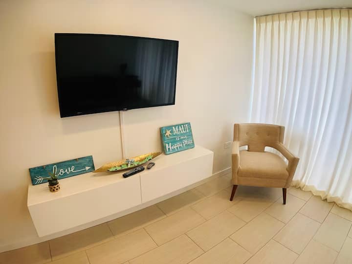 Newly Remodeled 1-bedroom Condo In Napili Bay - Kapalua Bay Beach, HI
