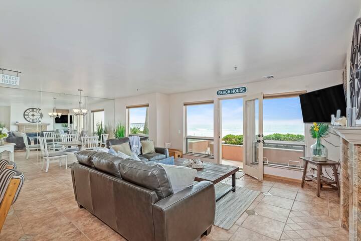 Direct Oceanfront 2 Bedroom 2 Bathroom On The 1st Floor - Imperial Beach, CA