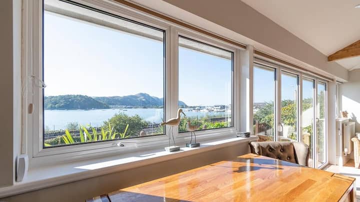 Walton, Family House Overlooking Conwy Estuary - スランディドノ