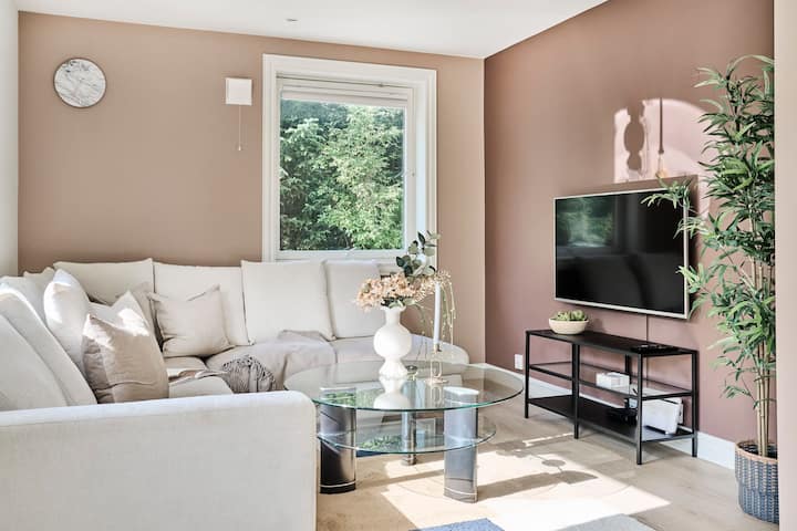 Spacious And Modern - 85 M2 Apartment Near City Center - Stavanger