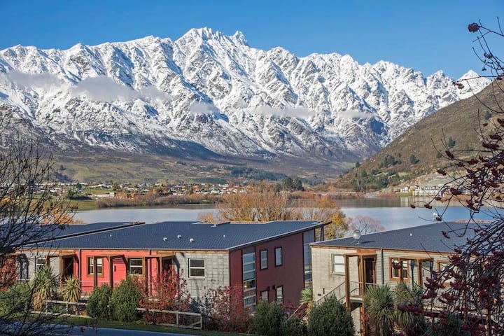 Mantra 2 | Free Parking & Lakeside Walking Track - Queenstown