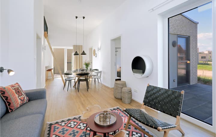 Gorgeous Home In Lembruch/dümmer See - Lembruch