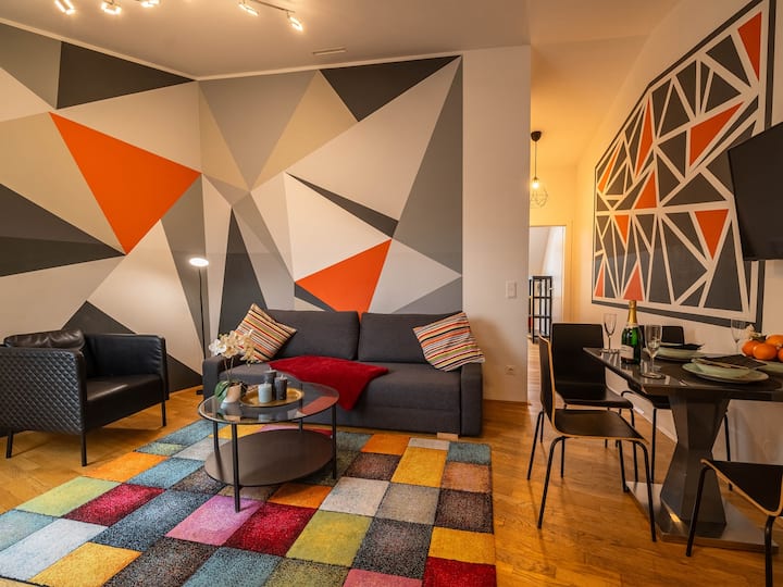 Bright Apartment Naschmarkt - Viena