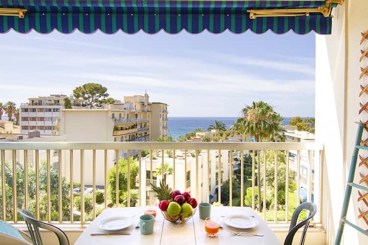 Bel Appartement Avec Vue Sur La Mer : Piscines - Cannes
