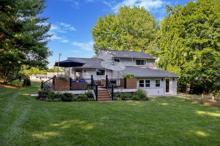 Modern Mid-century Family Retreat - West Chester, PA