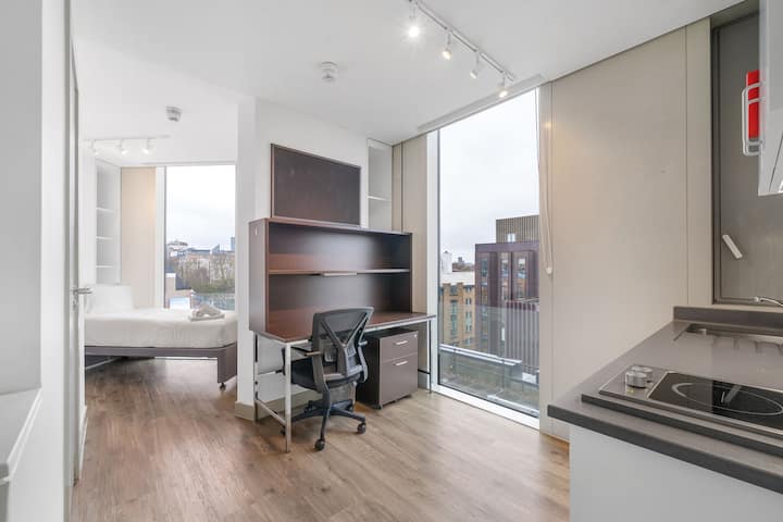 Modern Silver Studios In Kings Cross - Londres