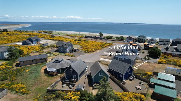 A Little Blue Beach House - Ocean & Bay Views - 오션 쇼어스
