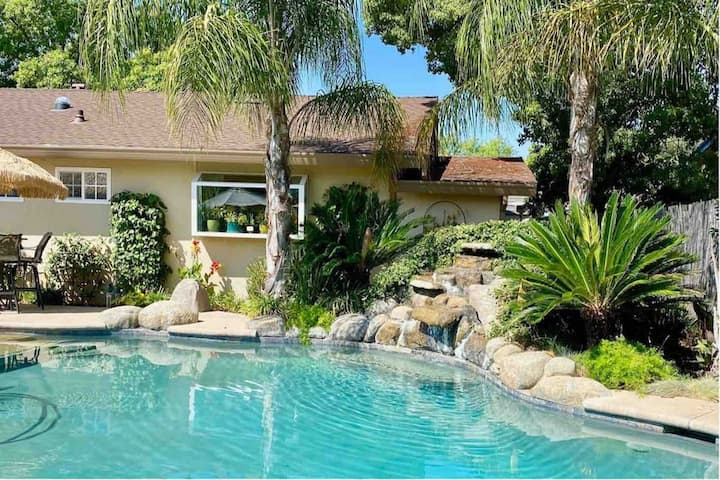 Oasis Getaway For 6 - Roseville, CA