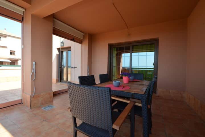120 M² Apartamento ∙ 2 Habitaciones ∙ 5 Huéspedes - Isla Cristina