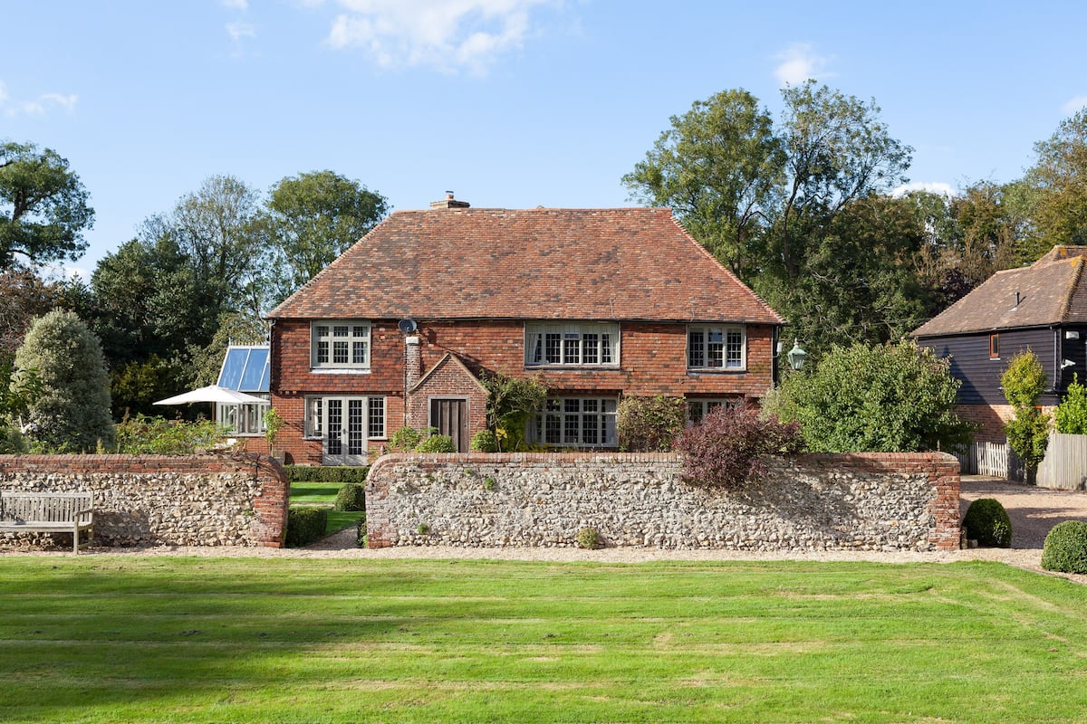 Gillingham House Holiday Rentals - England, United Kingdom | Airbnb