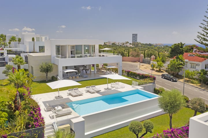 Villa Comoda -Fab 4 Bed Family Villa In Marbella! - Marbella