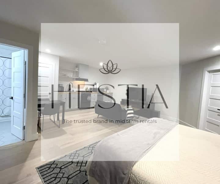 Hestia: Modern Private Guest Studio Separate Entry - Austin, TX