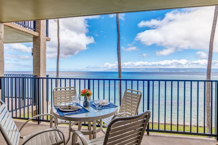 Recently Renovated 1bd Oceanfront Retreat - Maui, HI