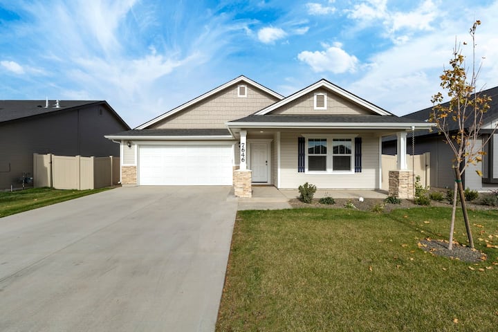 Nampa Family Home | King Bed | 5 Tvs | Near Idaho Center | Room For Everyone - Idaho