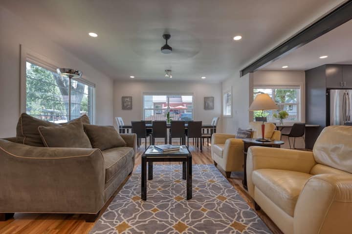 Luxury At Its Finest W/ Gourmet Kitchen - Boise, ID