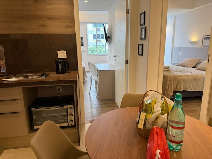 Três Suítes, Segunda Quadra Da Praia - Ipanema