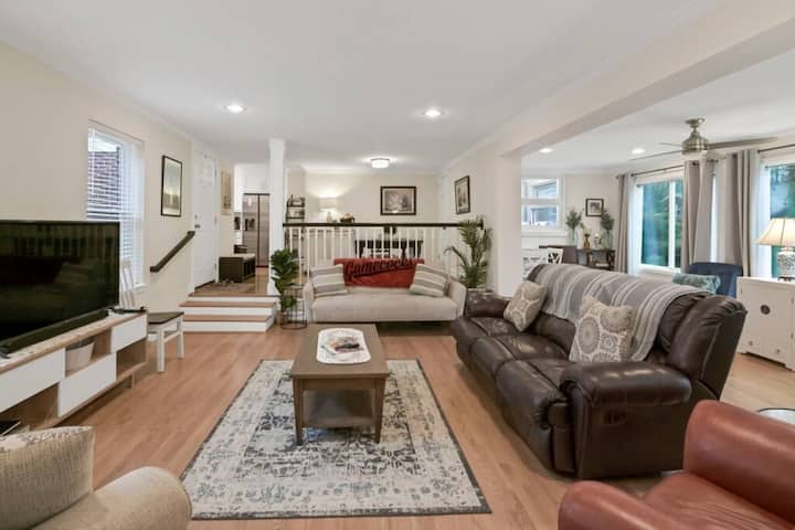 Downtown Columbia 3/2 - Entire House - Saint Andrews, SC