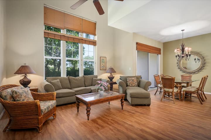 Resort Pool & Luxury Condo: Sleeps 5 - Puako, HI