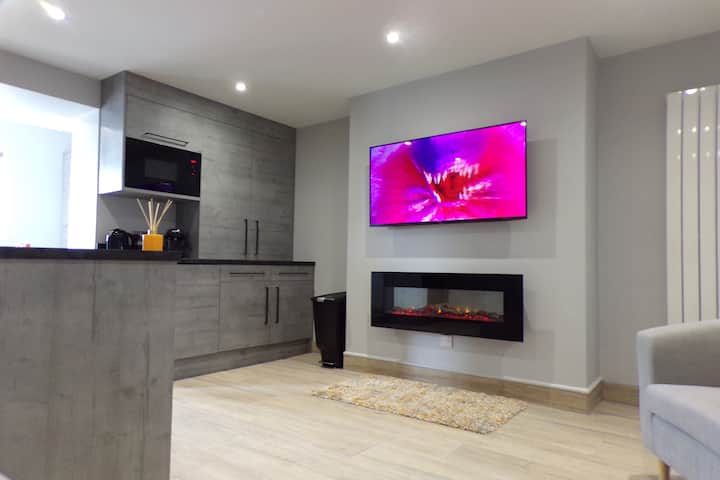 Appartement-salle De Bain Privée Séparée-d'excepti - New Milton