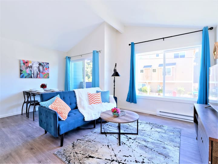 Casa Blanca 5- Private/modern/parking/walk 2 Shops - Shoreline, WA